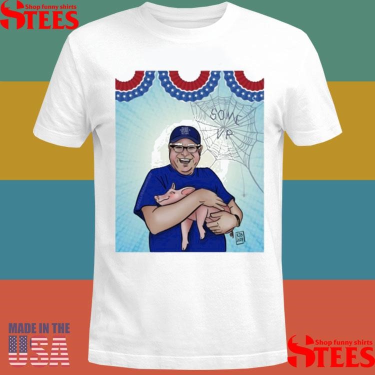 Official Kelly Brown Minnesota Gov Tim Walz Holding A Piglet Shirt ...